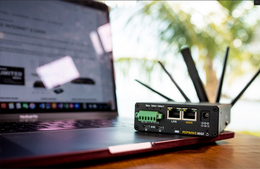 Peplink MAX BR1 Pro 5G Mobile Router (x55) – MobileMustHave.com